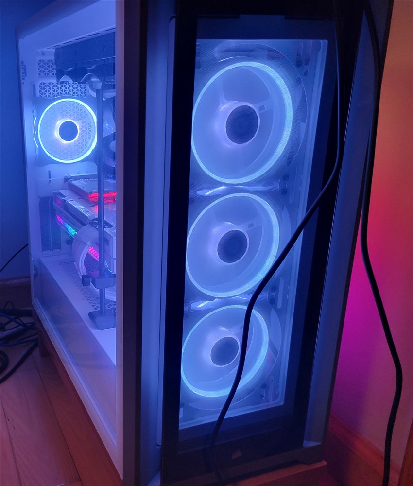 The Glacial Shrine - Micro Center Build