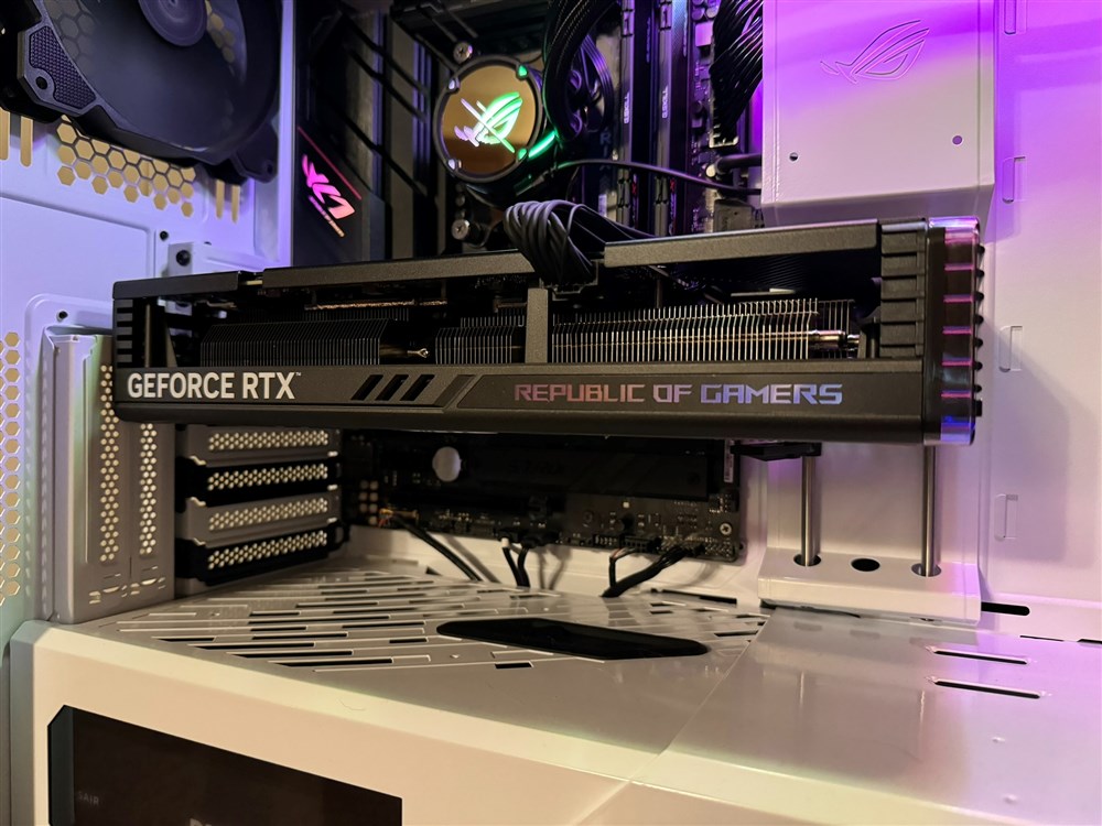 Asus ROG Mid-High Level Gaming PC - Micro Center Build