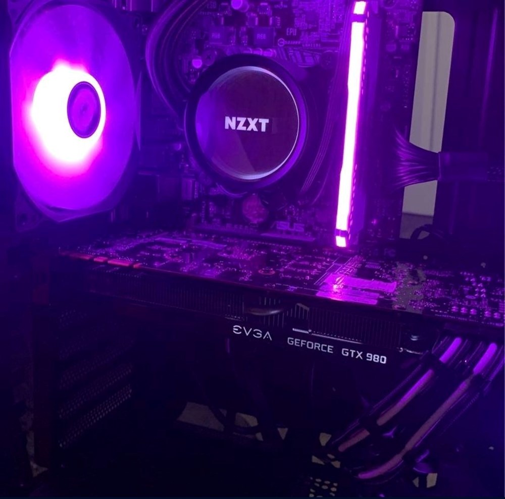 Mid End Gaming Pc - Micro Center Build