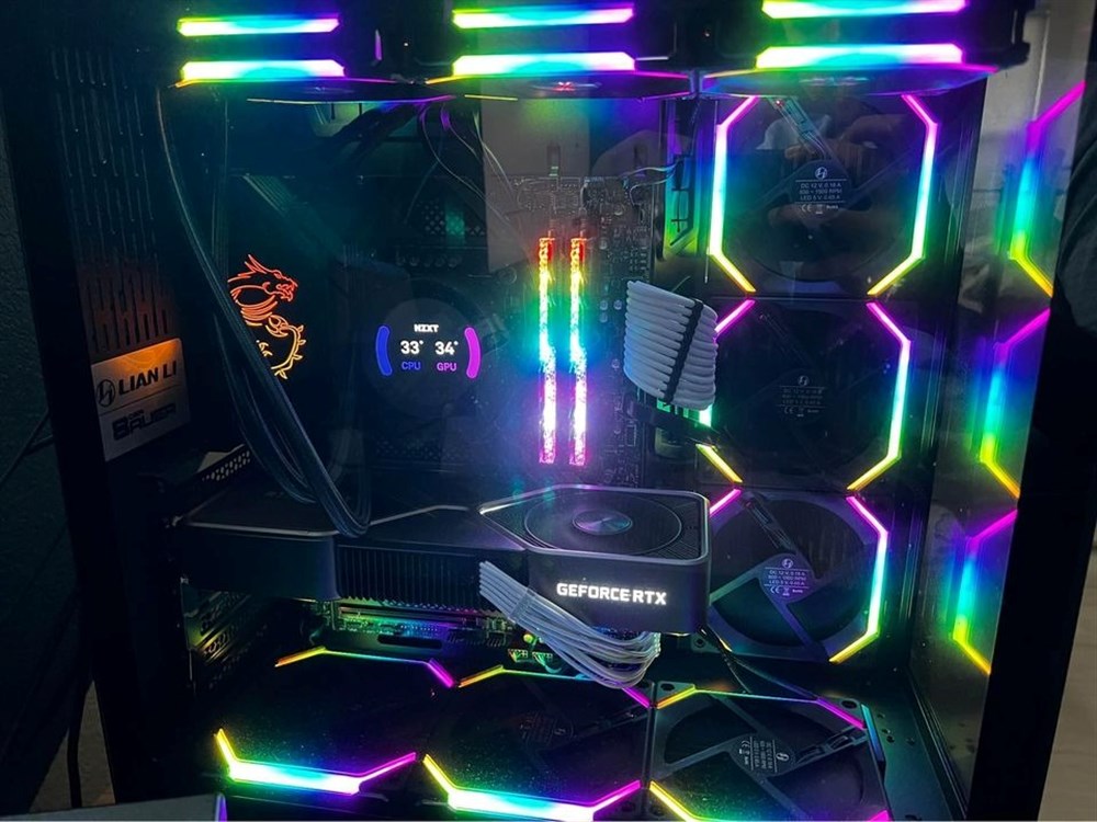 Rainbow Dragon - Micro Center Build