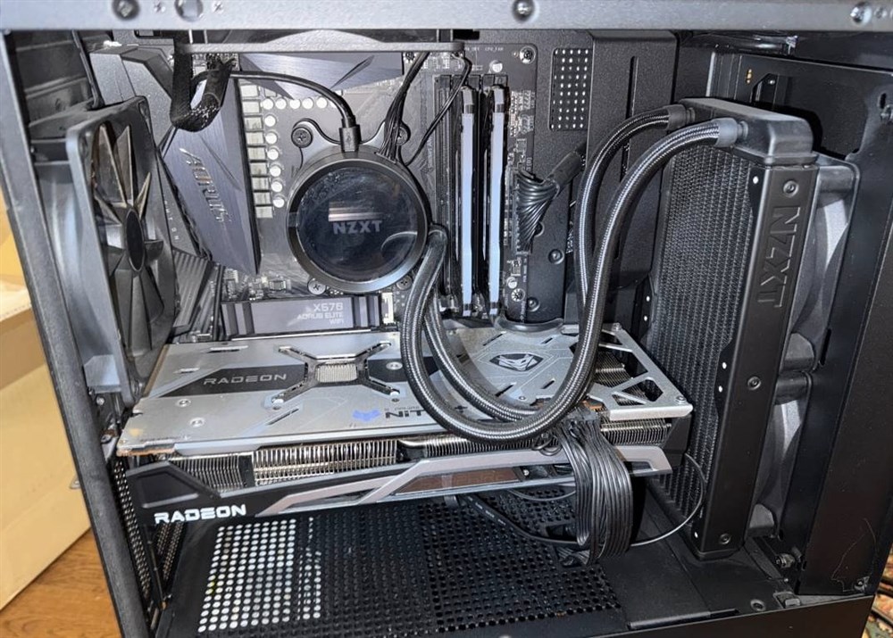 minimal RGB - Micro Center Build