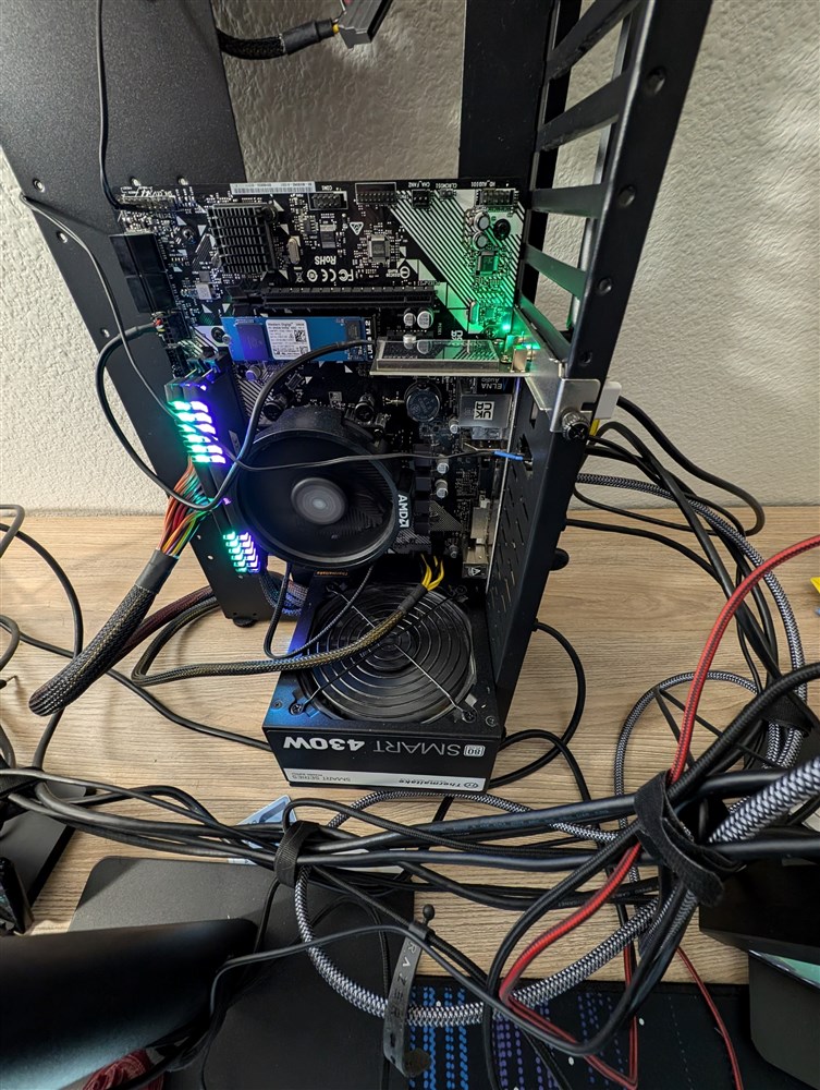 The cheapest APU build on AM4 I was able to - Micro Center Build