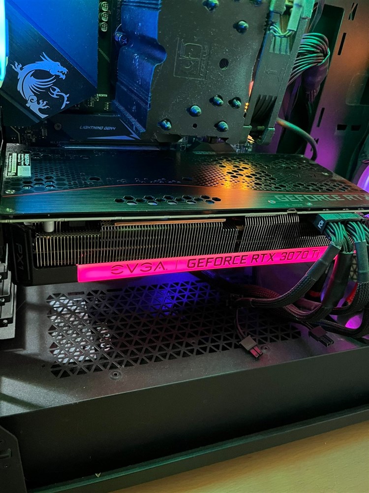 Gaming Pc RTX 3070 Ti Ryzen 5 5600X - Micro Center Build