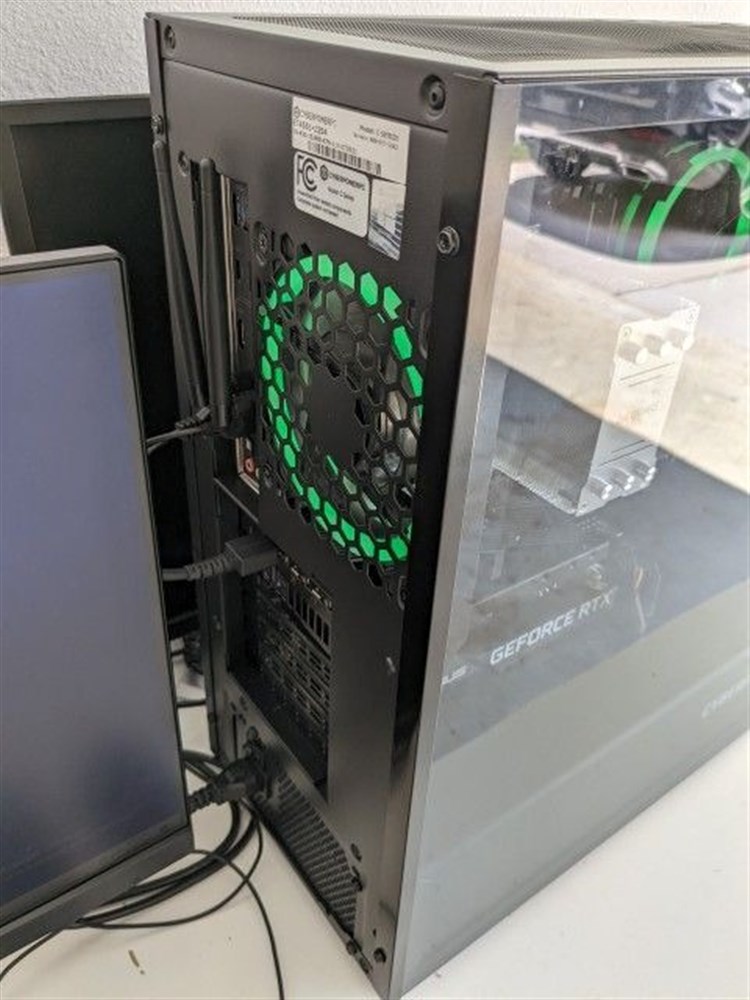 Ryzen 7 2700X RTX 3060 - Micro Center Build