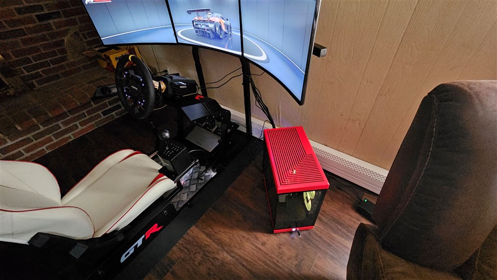 Stevina's Raceway - Micro Center Build