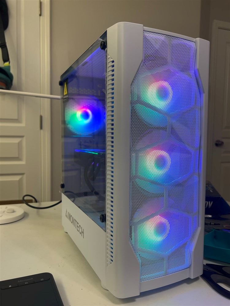 2023-08 Montech X1 3600+5700XT - Micro Center Build