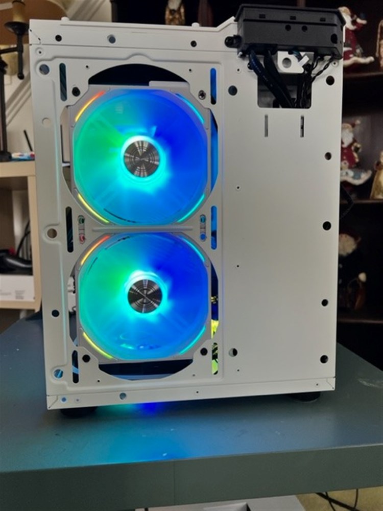 My 5600x build in 2023 - Micro Center Build