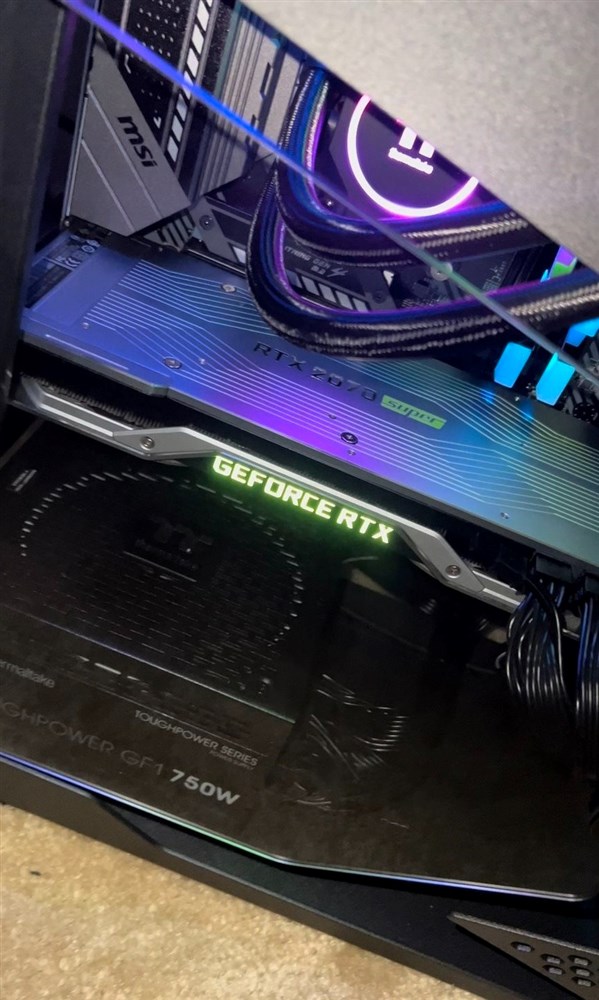 alien themed pc - Micro Center Build