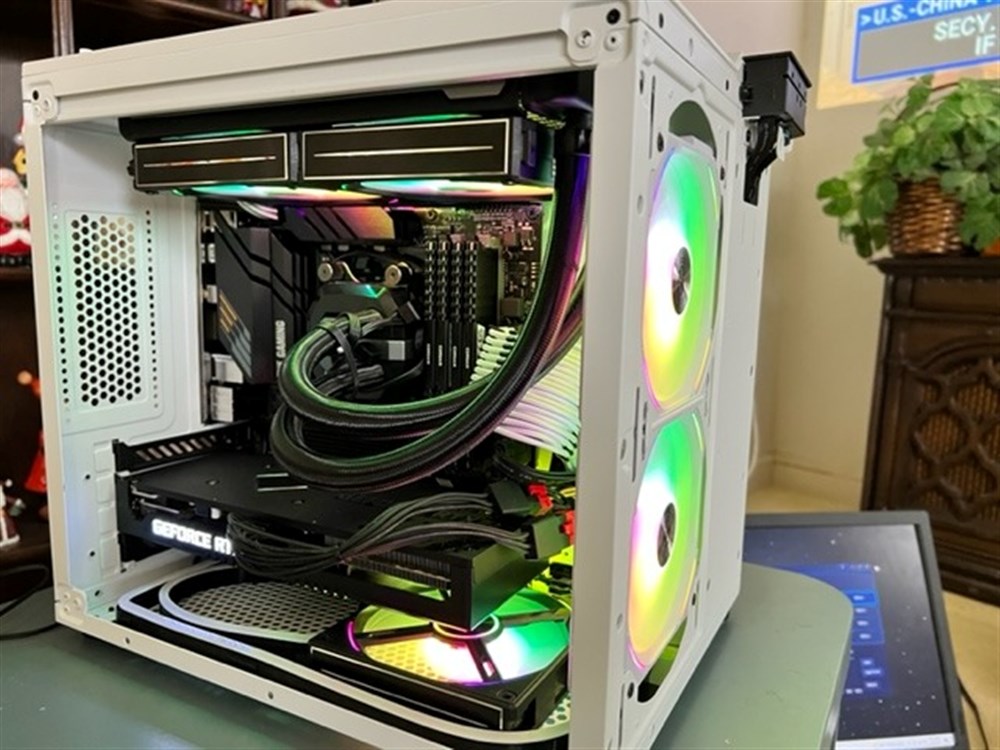 My 5600x build in 2023 - Micro Center Build