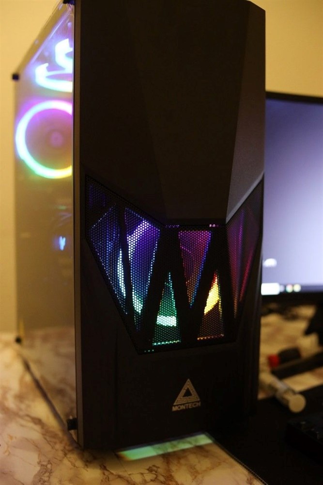 mid range gamign pc - Micro Center Build