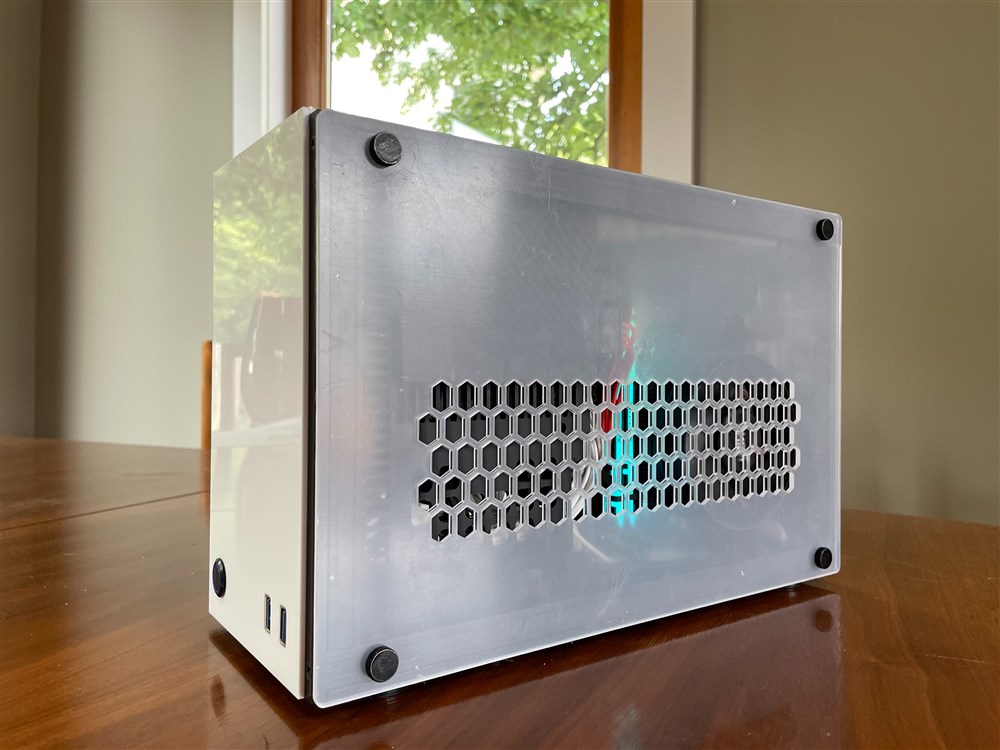 Backpackable 1440p gaming - Micro Center Build