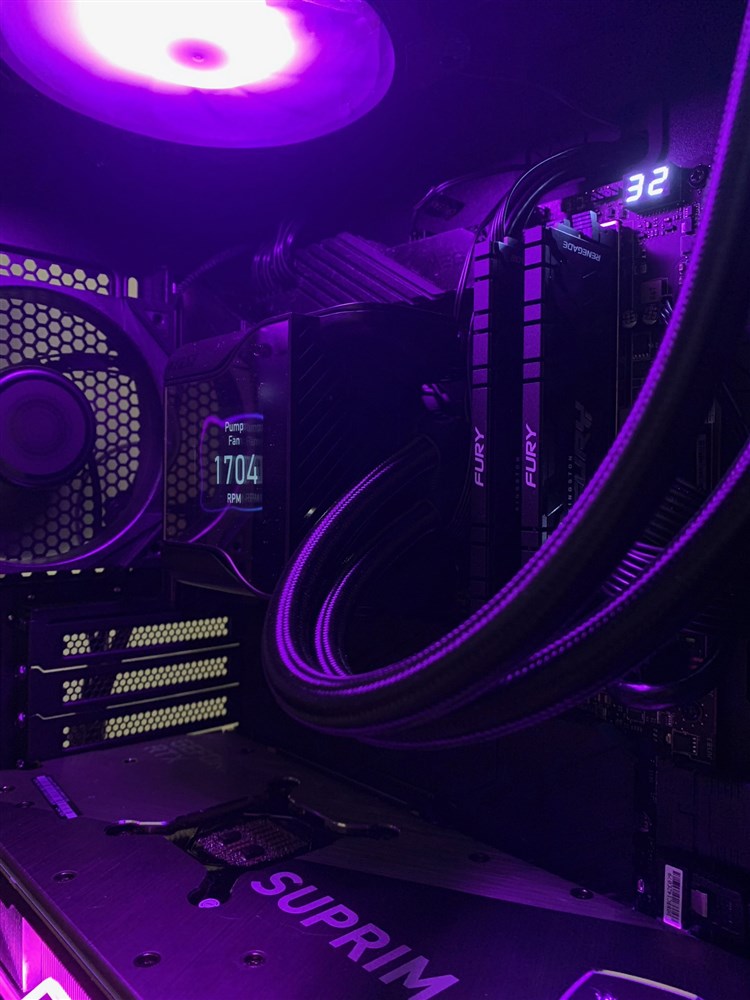 Matt's MSI Gaming Build 2023 - Micro Center Build