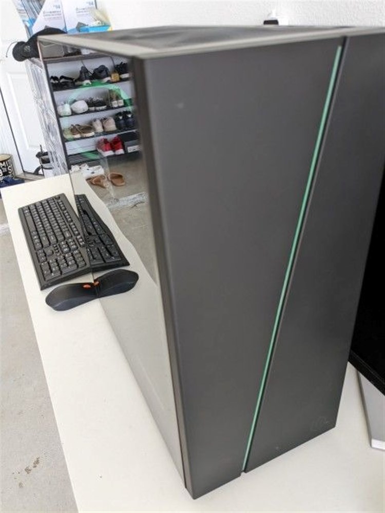 Ryzen 7 2700X RTX 3060 - Micro Center Build