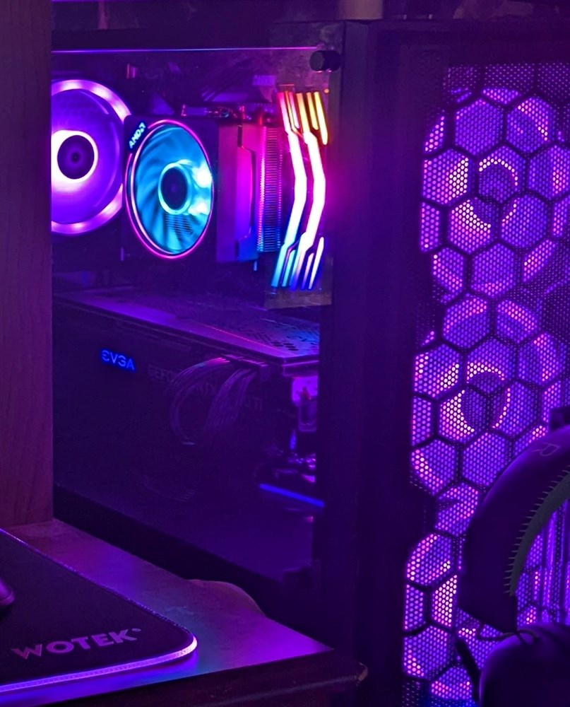 Mid-end Gaming 2021 - Micro Center Build