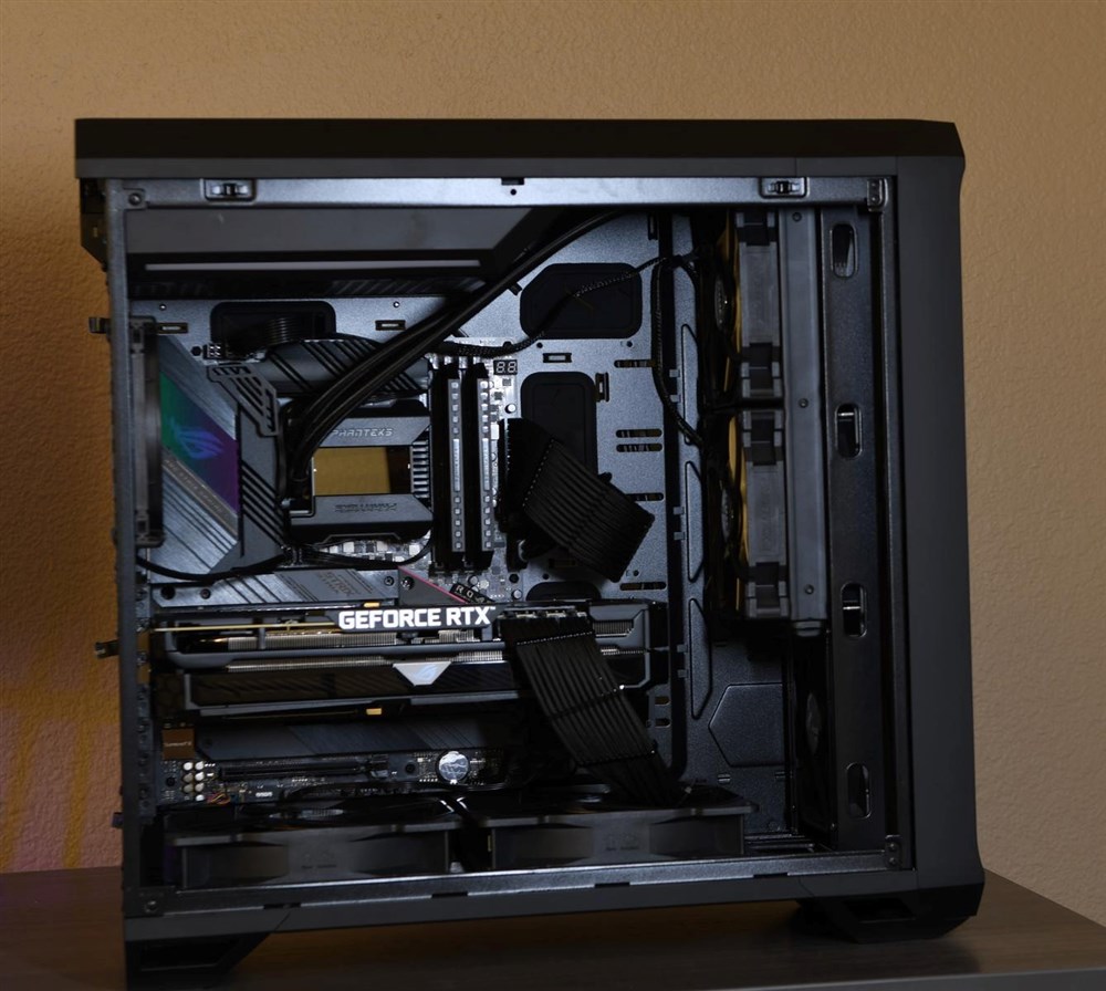 My Gaming PC - Micro Center Build