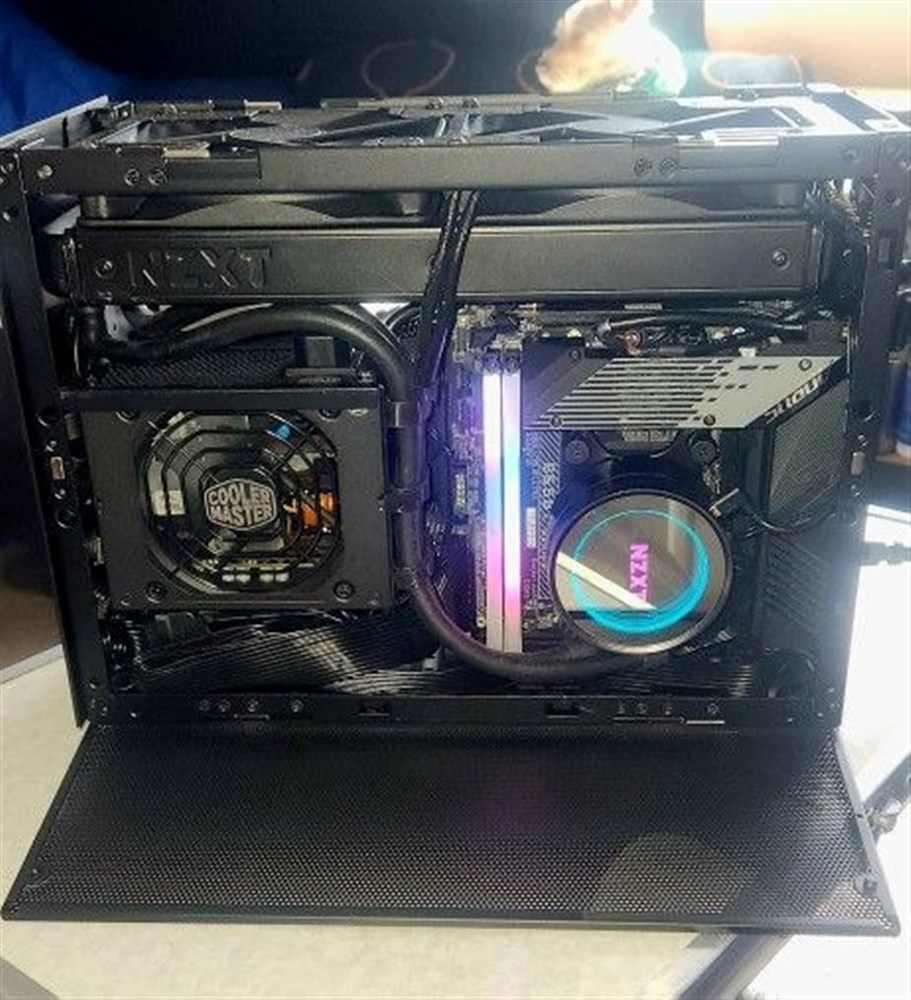 lian li, the build - Micro Center Build