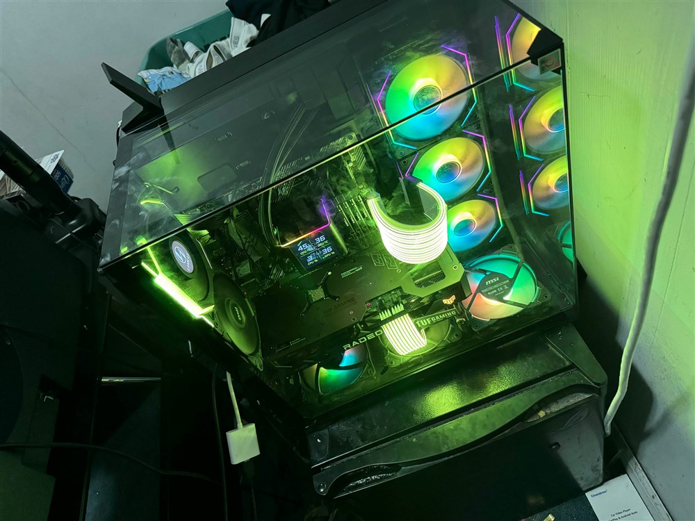 custom Lian LI build - Micro Center Build