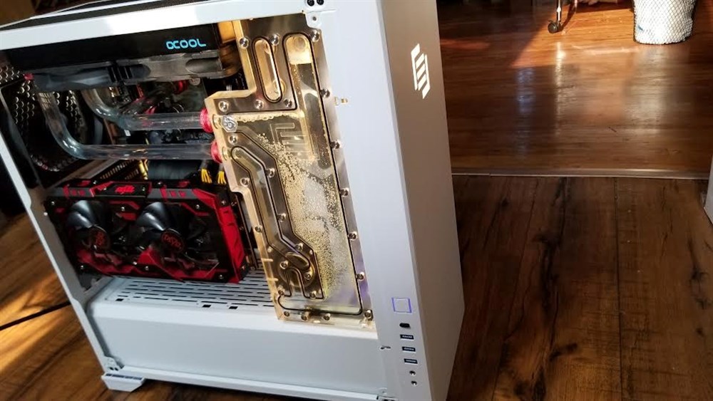 water gaming pc - Micro Center Build