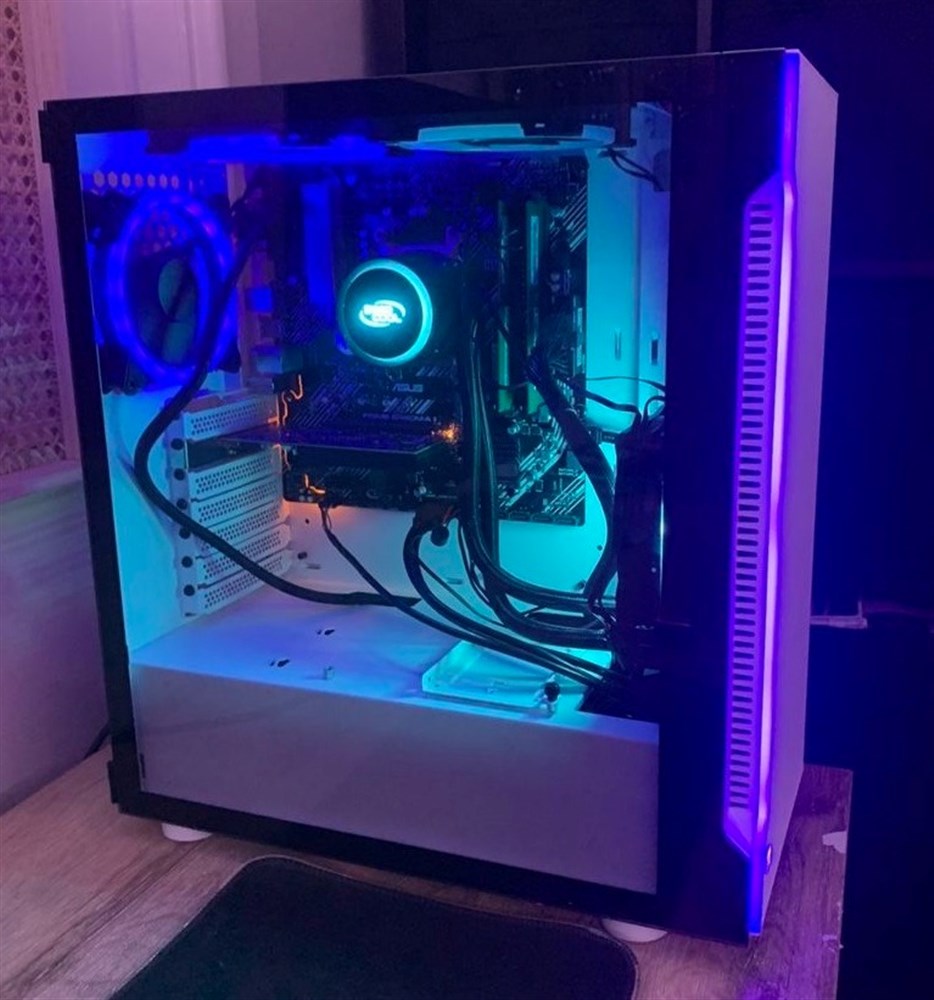 deepcool build - Micro Center Build