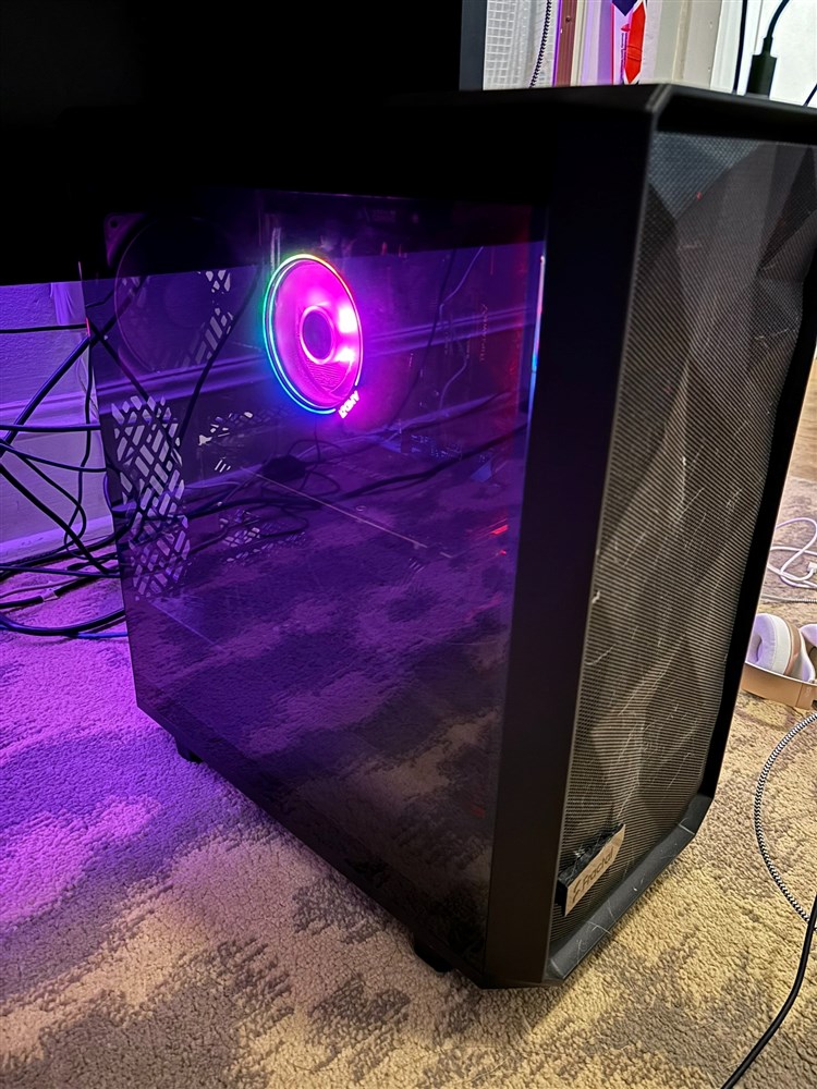 Gaming Desktop - Micro Center Build