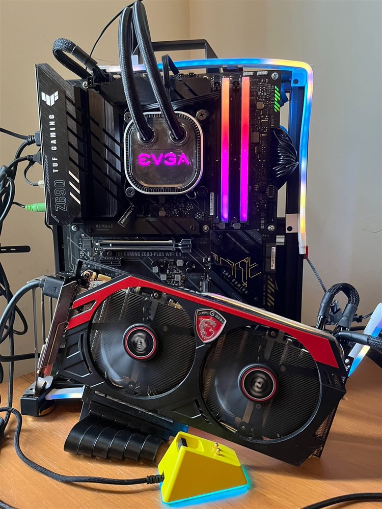 Open case computer - Micro Center Build