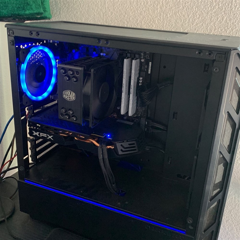 cyber cyber - Micro Center Build