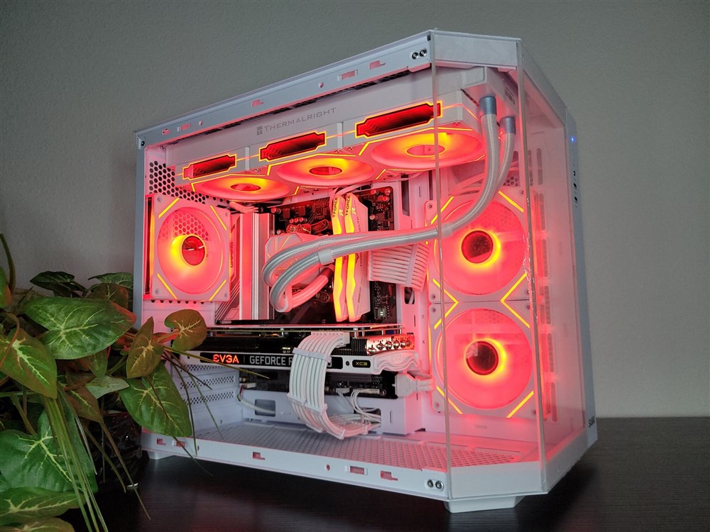 AM5 White RGB Beast - Micro Center Build