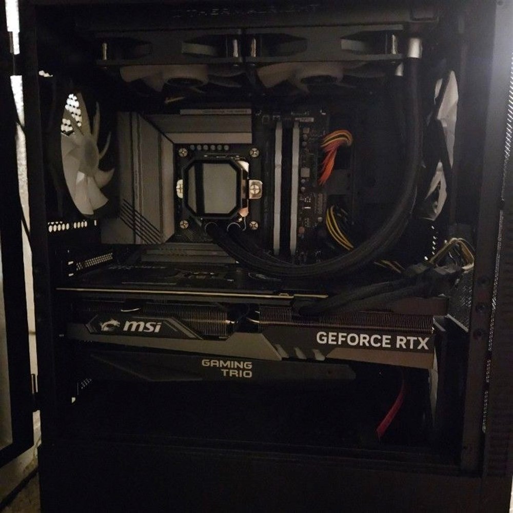 very basic gaming pc - Micro Center Build
