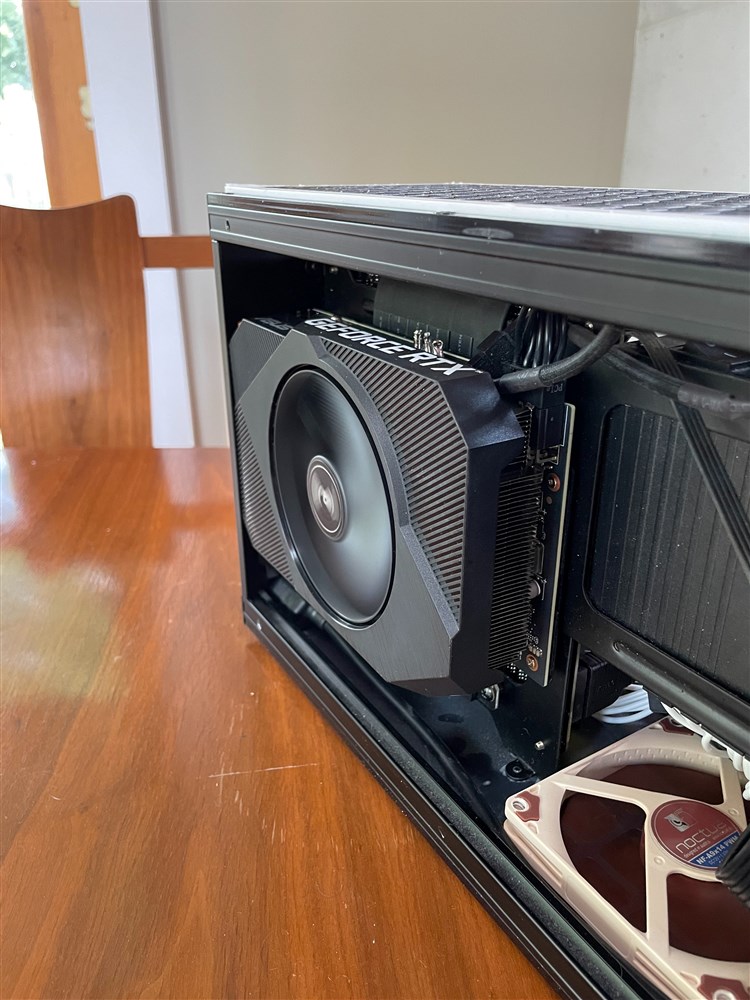 Backpackable 1440p gaming - Micro Center Build