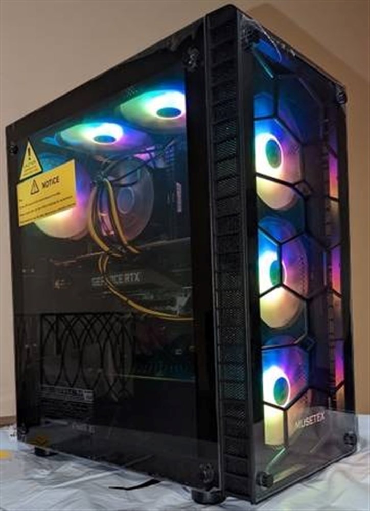 The Super Duper Hyper Mega Gaming - Micro Center Build