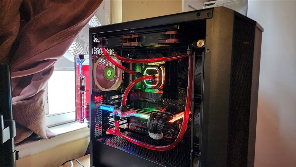 Tyler's PC - Micro Center Build