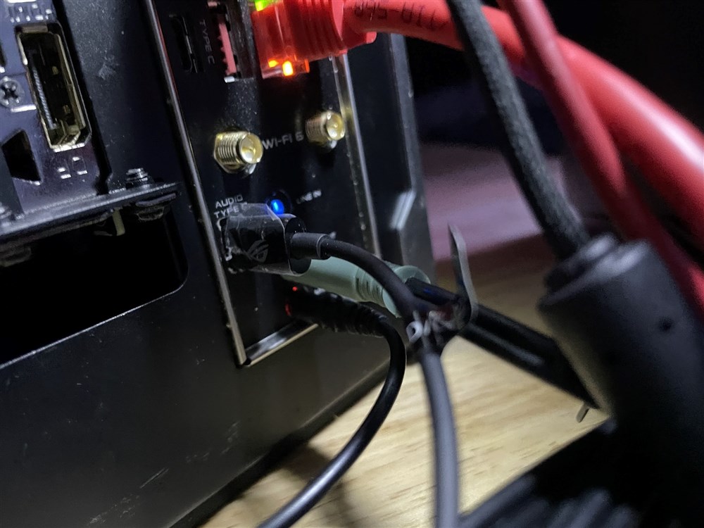 Dan A4 H2O mini ITX - Micro Center Build