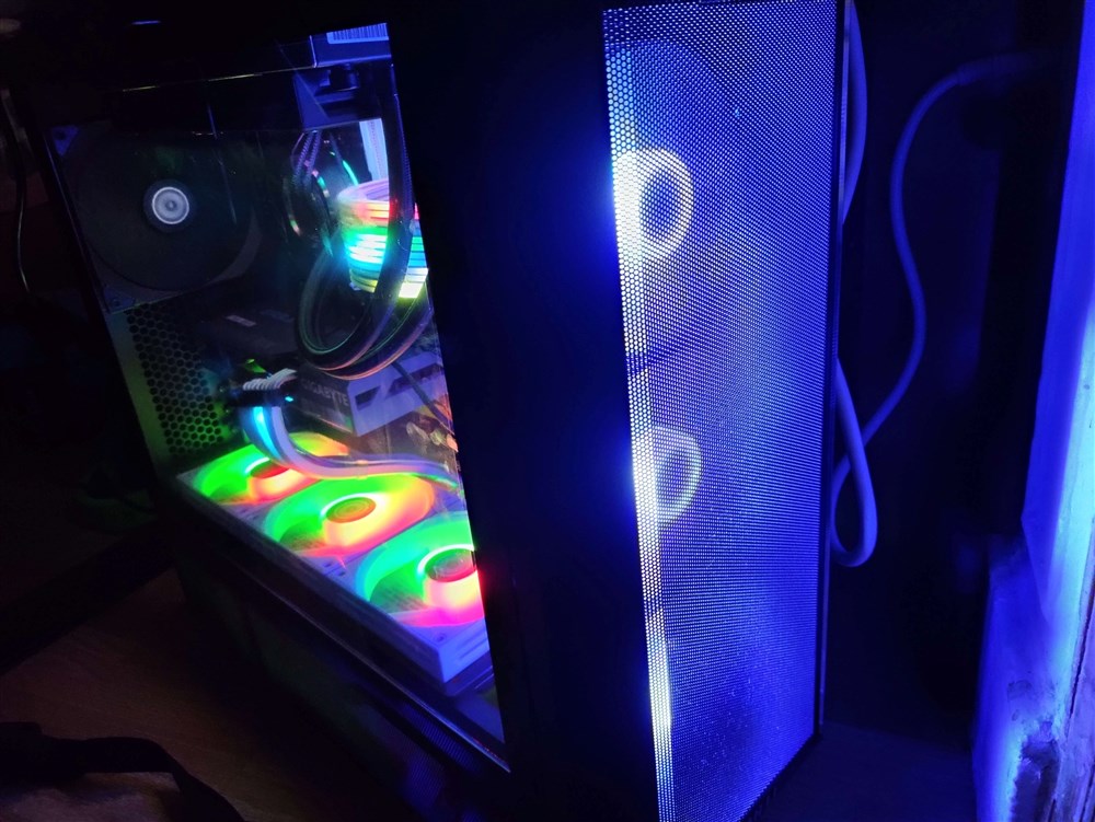 RGB HOLE - Micro Center Build