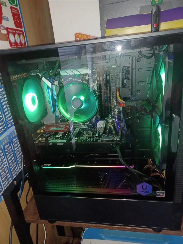 Superbudget build - Micro Center Build