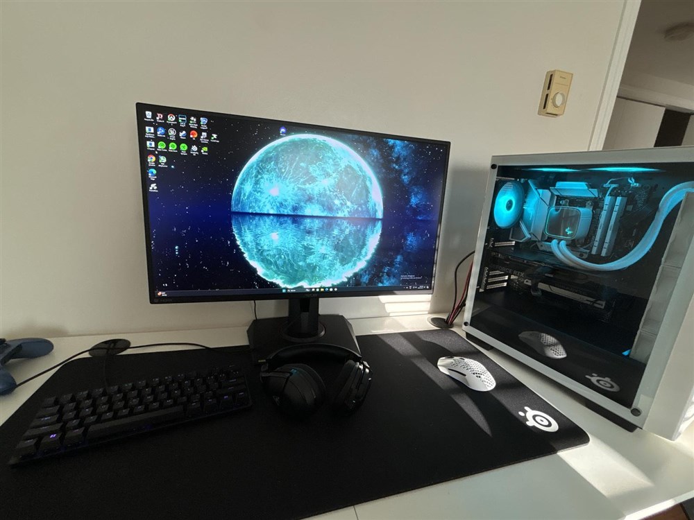 STEAM PC Gaming Machine - Micro Center Build