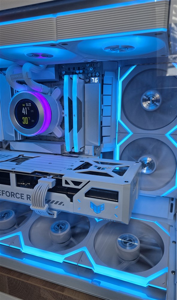 White Stealth - Micro Center Build