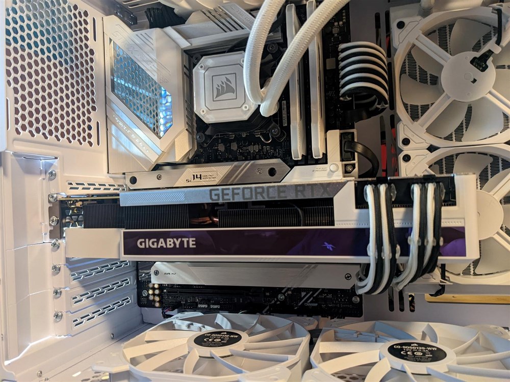 Snowy Caps - Micro Center Build