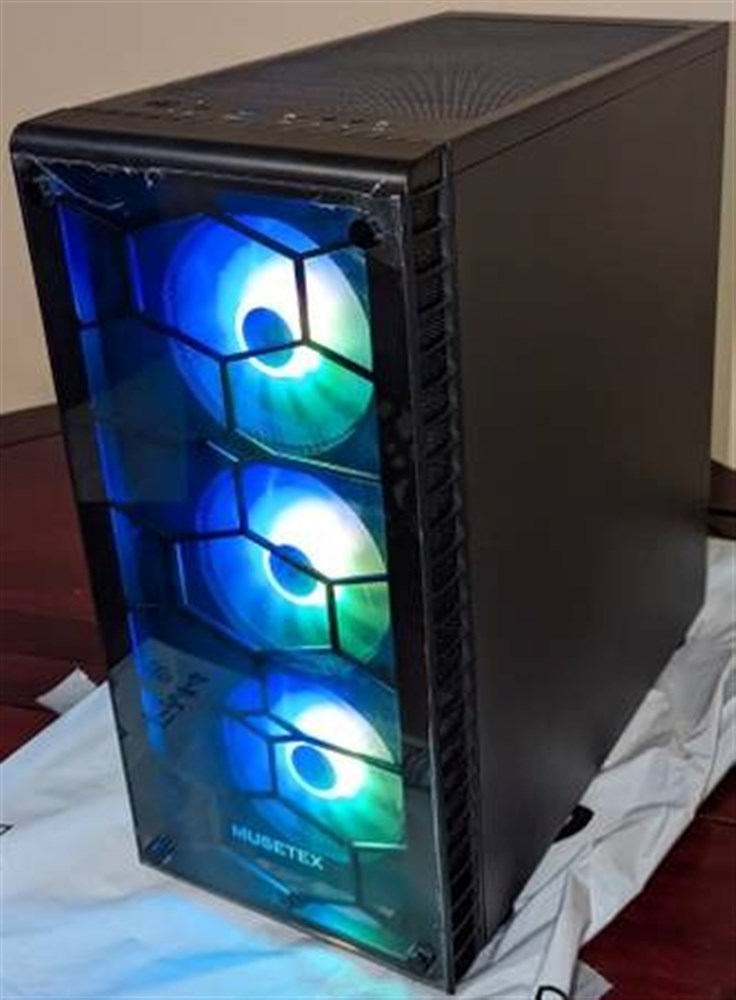 The Super Duper Hyper Mega Gaming - Micro Center Build