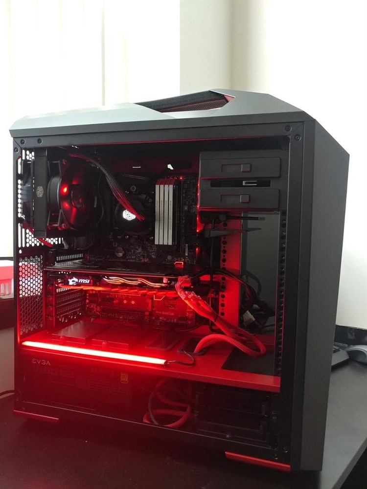 Small Red - Micro Center Build