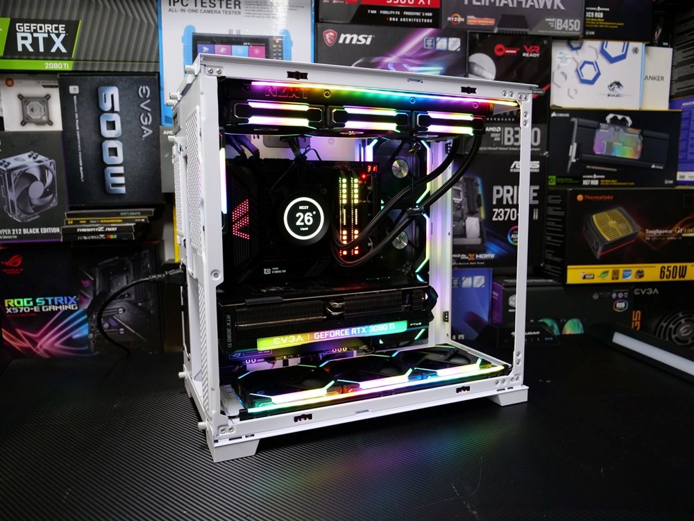 Lian Li Dynamic EVO Custom Gaming Pc - Micro Center Build
