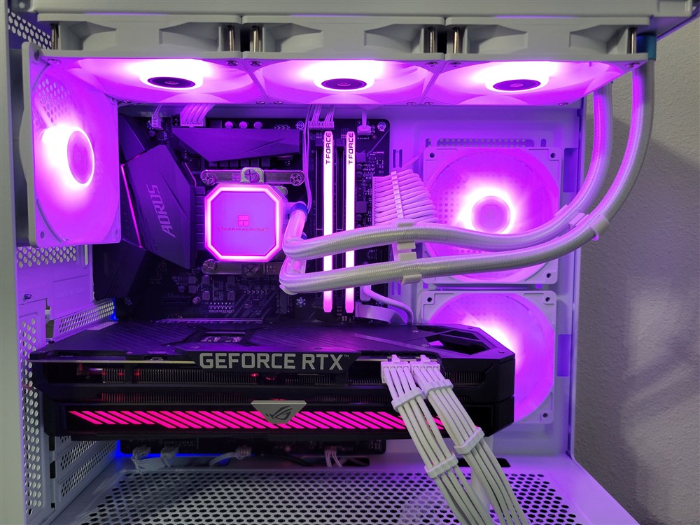 Clean White i7 & 3070 Build - Micro Center Build