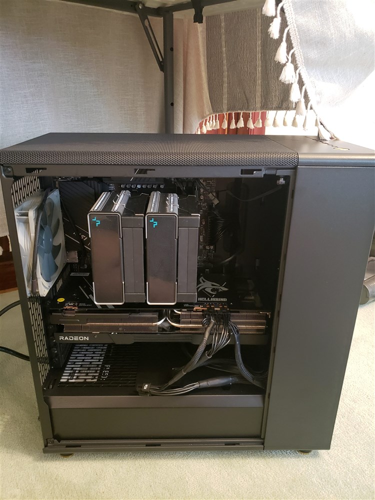 Low-Key Furniture Desktop - Micro Center Build