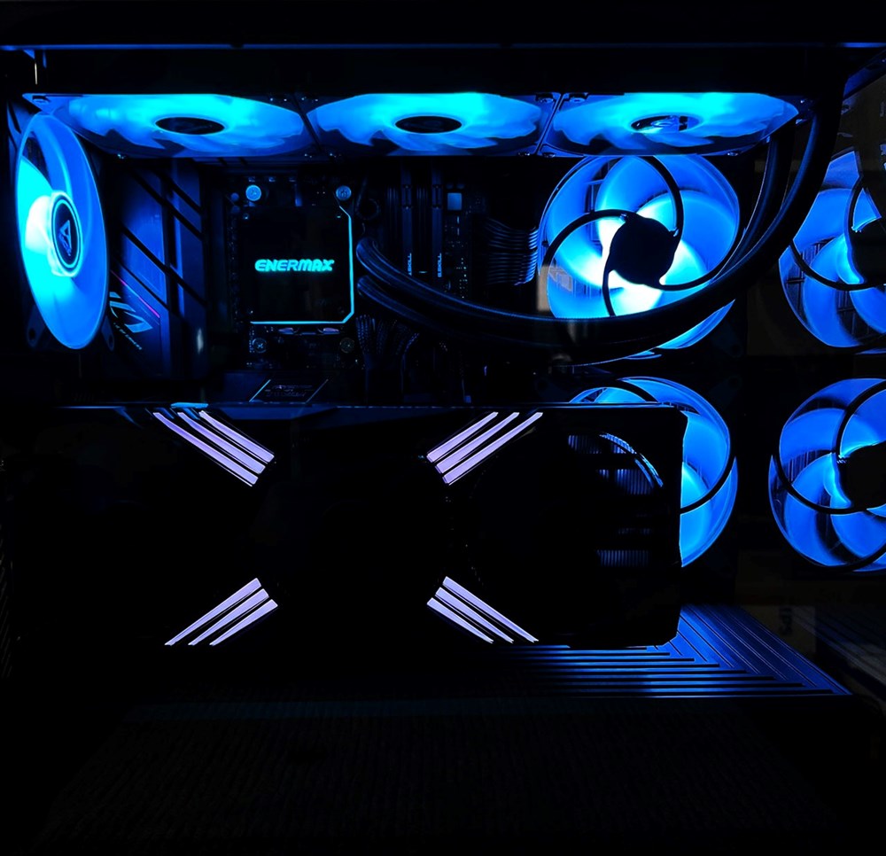 Hyte Y40 RTX4090 - Micro Center Build