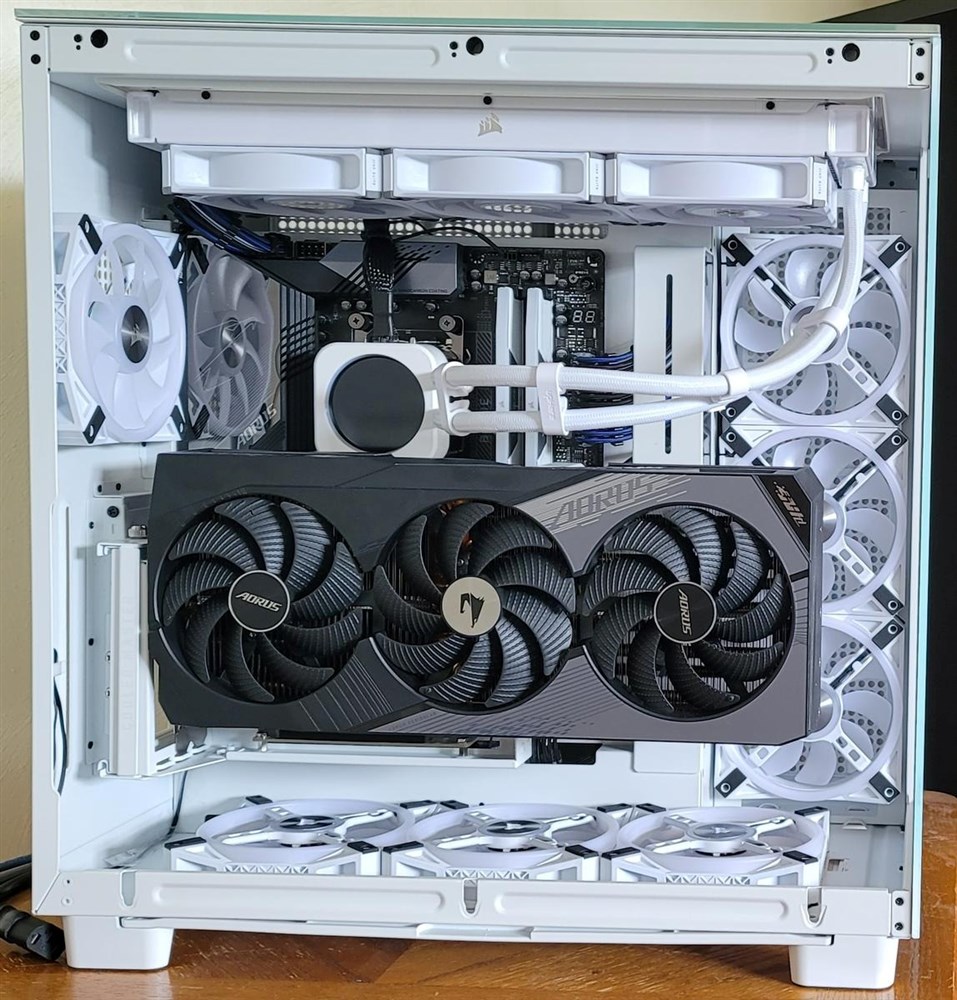 Cyberdyne - Micro Center Build