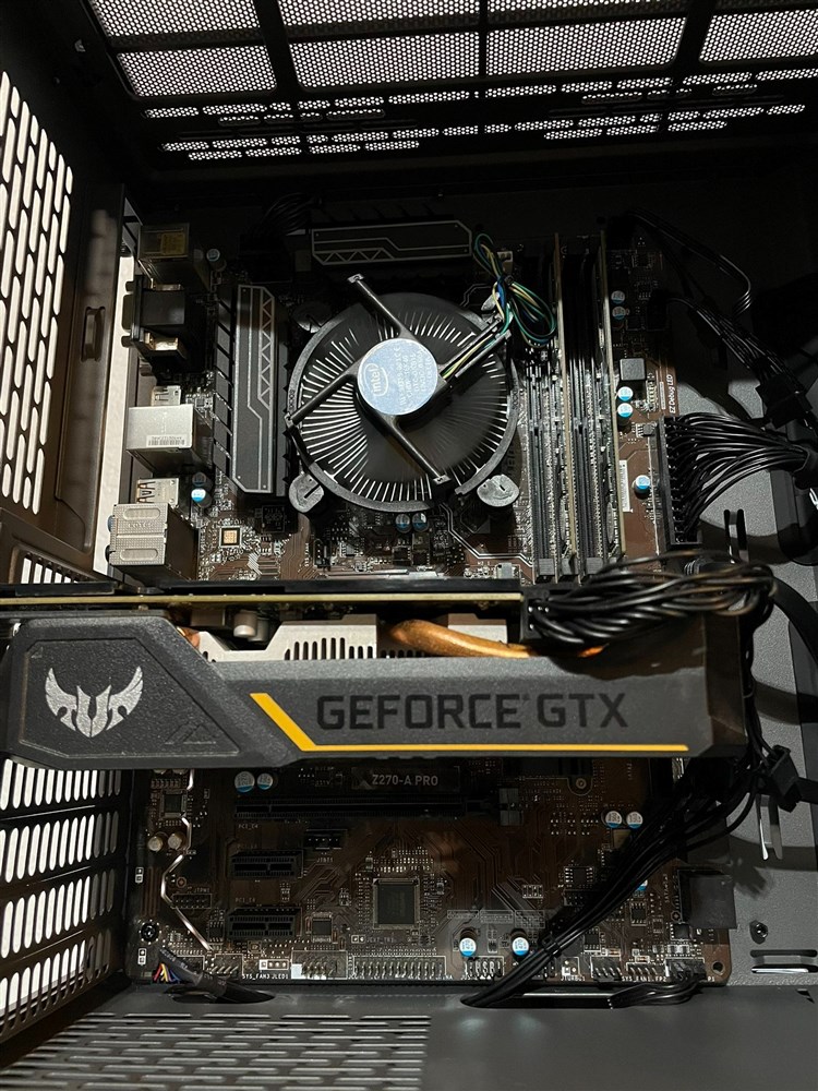 reverse sleeper build - Micro Center Build