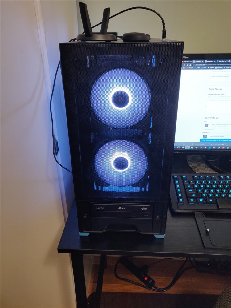 7700X and RX 6800 Build - Micro Center Build