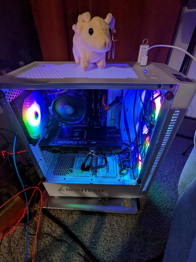 first gaming pc build - Micro Center Build