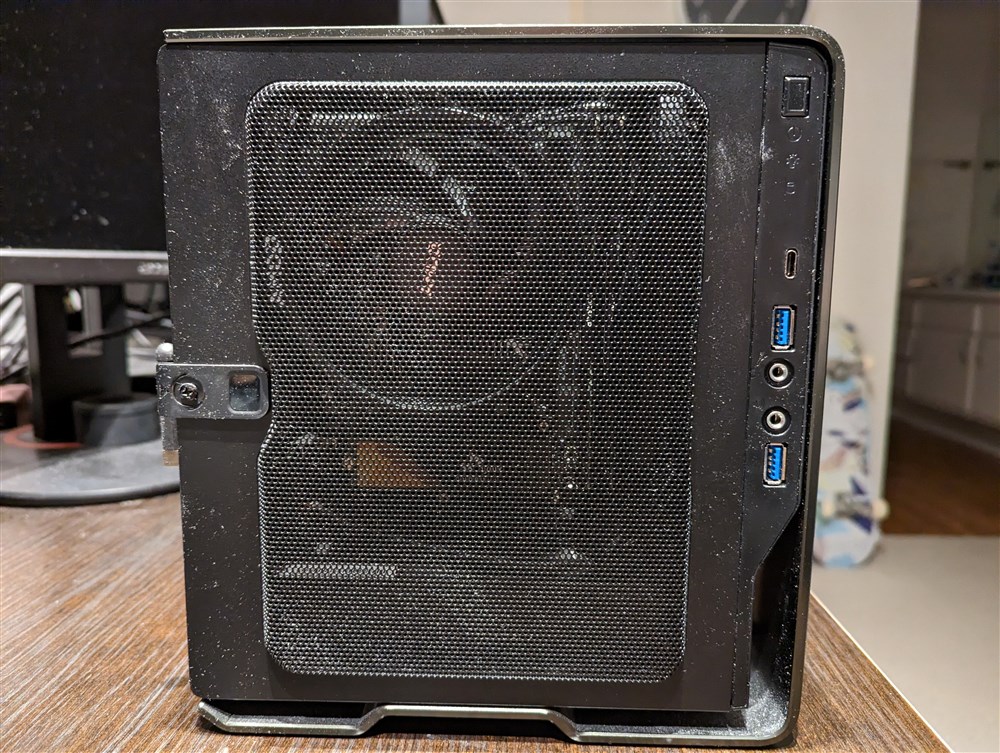 In Win Chopin MAX AMD APU Linux Build - Micro Center Build