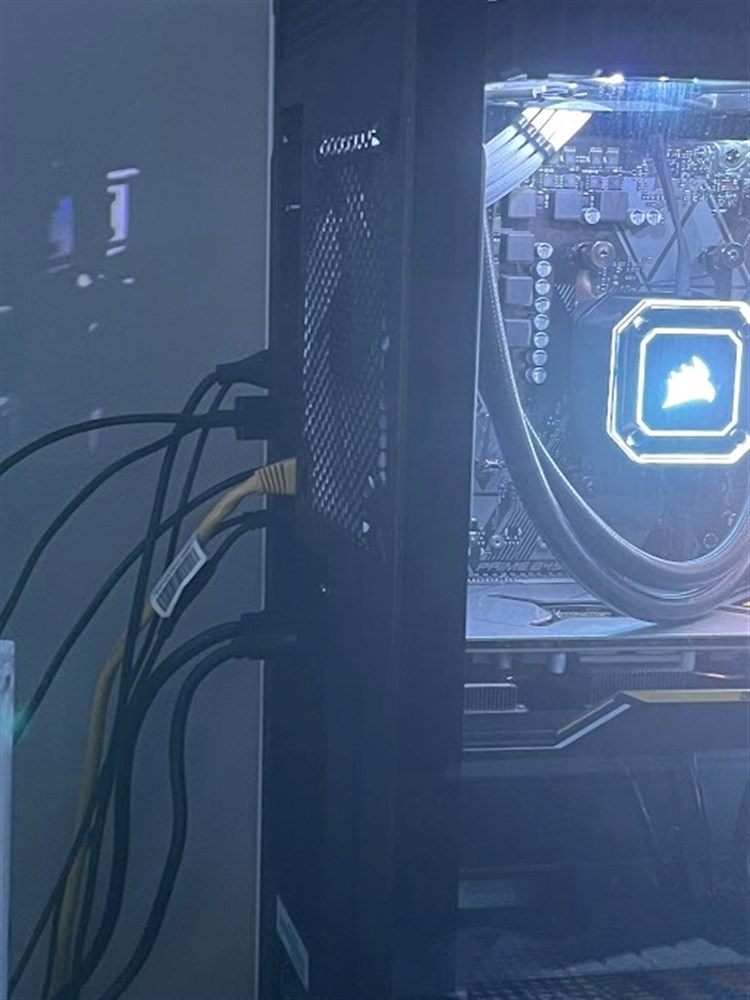 Frost - Micro Center Build