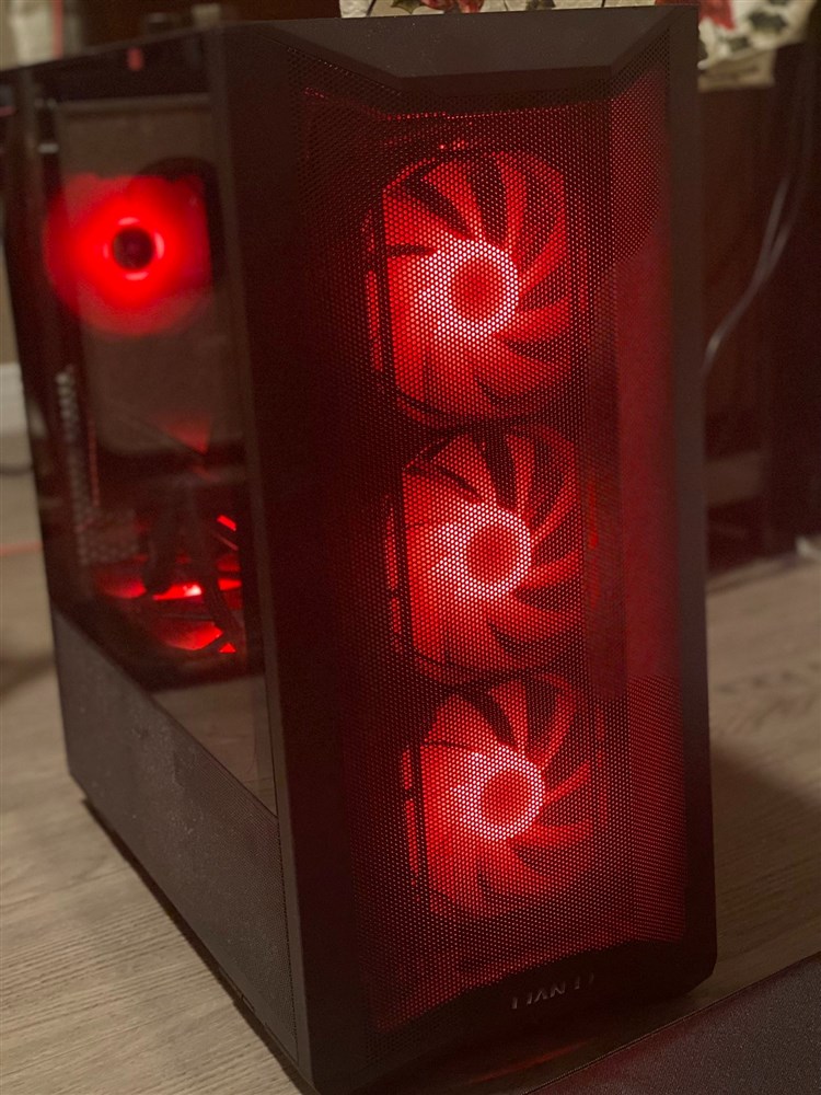 Red devil - Micro Center Build